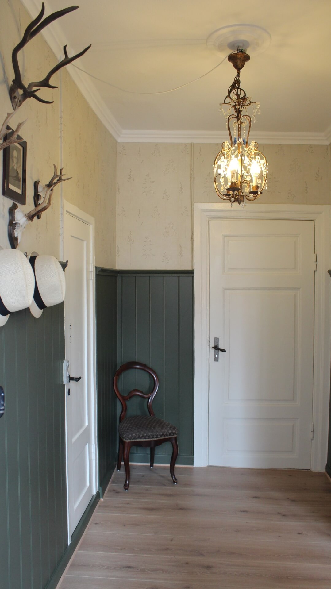 Book your holiday stay at Aeroskobing's central hotel - På Torvet